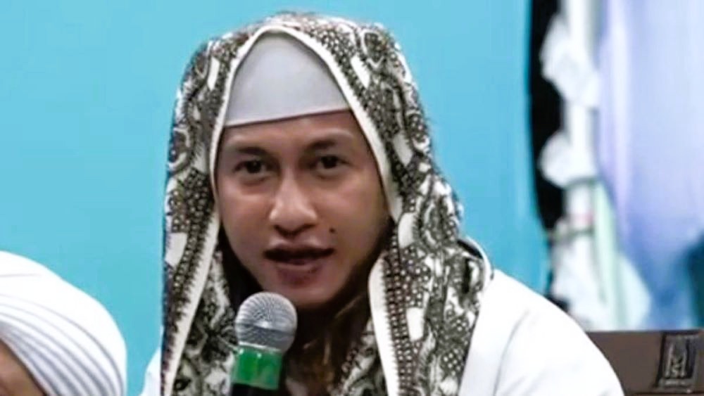 Ini Kejadiannya Adik Kandung Habib Bahar bin Smith Dicabuli dan Dibacok, Geger! - Editor.id